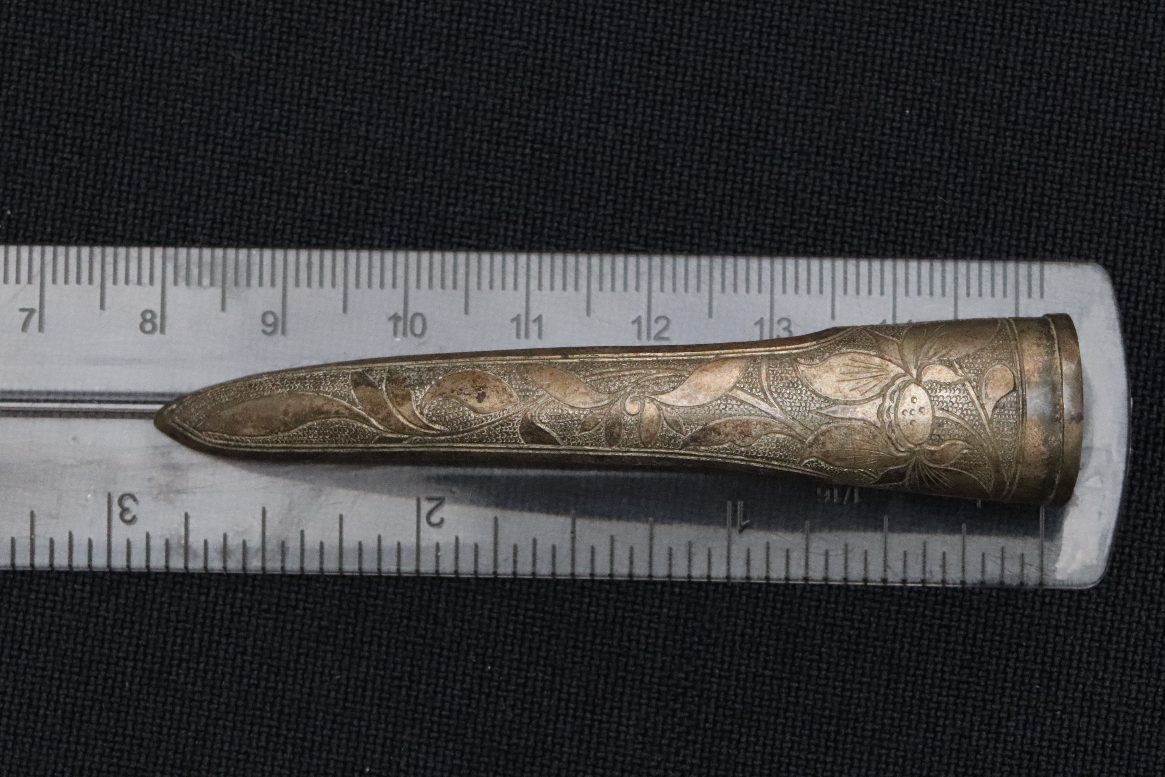 Antique Qing Dynasty Fingernail Guard - Silver : Museum of Jewelry