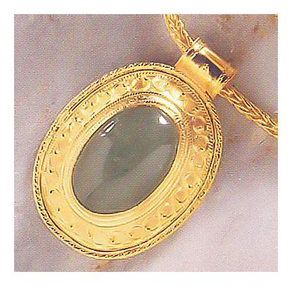 Princess Alexandra Aventurine Necklace : Museum of Jewelry