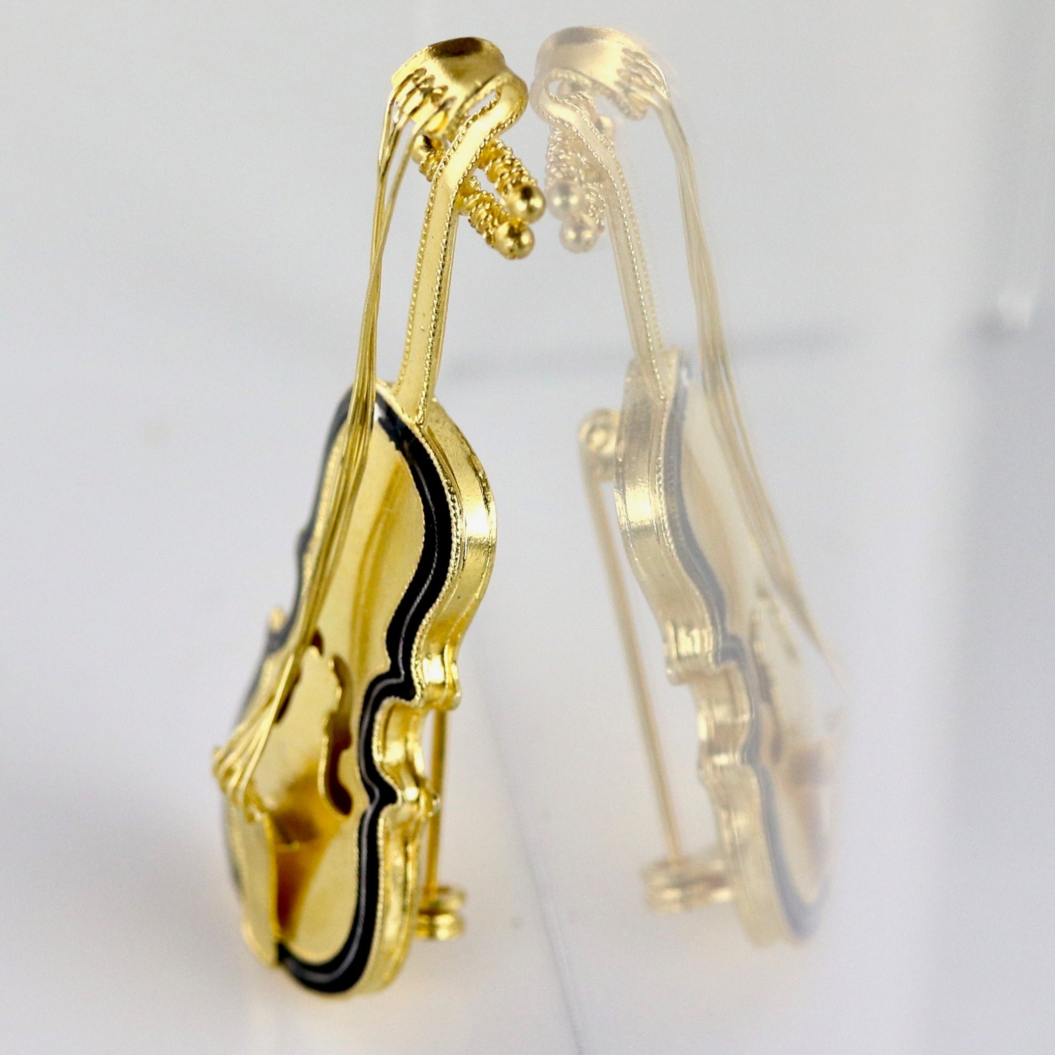 Stradivarius Violin Brooch : Museum of Jewelry